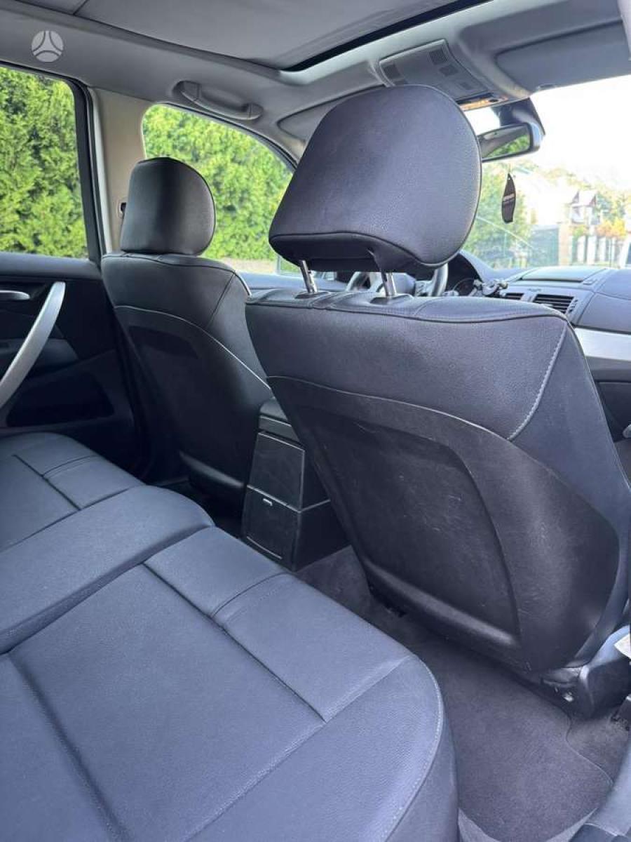 Black BMW X3 2006 in Kaunas, with an engine capacity of 2.99 L and mileage of 364 thousand km for 3800 €, photo 11 on AUTOMOTO.COM.LV