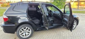 Black BMW X3 2006 in Jekabpils, with an engine capacity of 3.00 L and mileage of 356 thousand km for 5950 €, photo 8 on AUTOMOTO.COM.LV