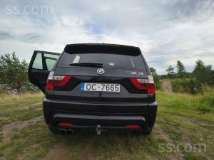 Black BMW X3 2006 in Daugavpils, with an engine capacity of 3.00 L and mileage of 290 thousand km for 5800 €, photo 3 on AUTOMOTO.COM.LV