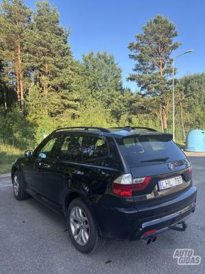 Black BMW X3 2006 in Vilnius, with an engine capacity of 3.00 L and mileage of 334 thousand km for 5000 €, photo 4 on AUTOMOTO.COM.LV