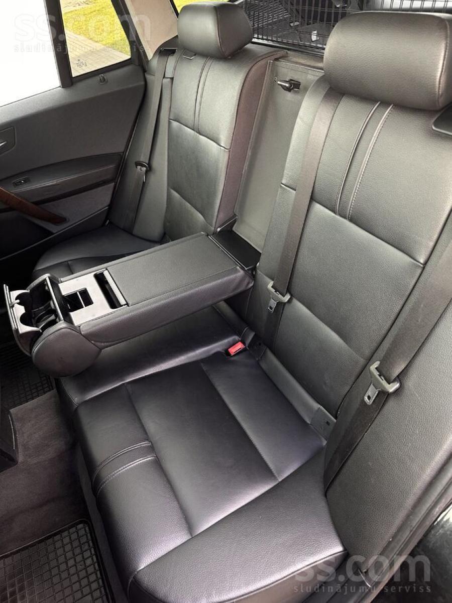 Black BMW X3 2006 in Balvi, with an engine capacity of 3.00 L and mileage of 300 thousand km for 4499 €, photo 14 on AUTOMOTO.COM.LV