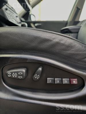 Black BMW X3 2006 in Balvi, with an engine capacity of 3.00 L and mileage of 300 thousand km for 4499 €, photo 15 on AUTOMOTO.COM.LV