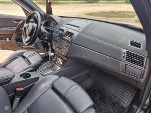 Melns BMW X3 2006 Viļņa, ar dzinēja tilpumu 2.99 L un nobraukumu 338 tūkst. km par 4000 €, foto 8 vietnē AUTOMOTO.COM.LV