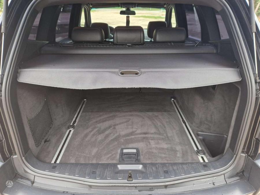 Melns BMW X3 2006 Viļņa, ar dzinēja tilpumu 2.99 L un nobraukumu 338 tūkst. km par 4000 €, foto 12 vietnē AUTOMOTO.COM.LV