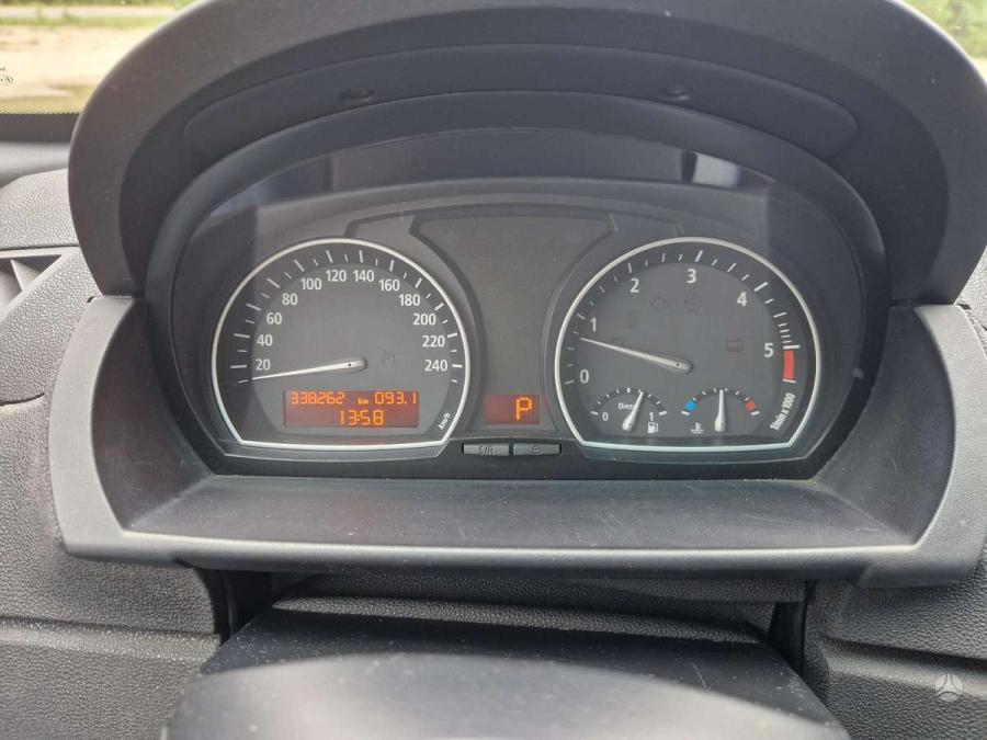 Melns BMW X3 2006 Viļņa, ar dzinēja tilpumu 2.99 L un nobraukumu 338 tūkst. km par 4000 €, foto 13 vietnē AUTOMOTO.COM.LV