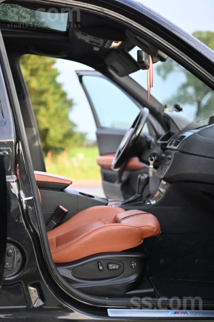 Melns BMW X3 2006 Rīga, ar dzinēja tilpumu 3.00 L un nobraukumu 273 tūkst. km par 5500 €, foto 8 vietnē AUTOMOTO.COM.LV