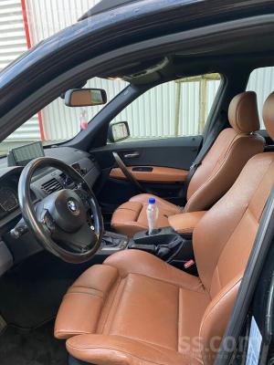 Melns BMW X3 2006 Rīga, ar dzinēja tilpumu 3.00 L un nobraukumu 329 tūkst. km par 4300 €, foto 6 vietnē AUTOMOTO.COM.LV