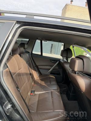 Black BMW X3 2006 in Aizkraukle, with an engine capacity of 2.00 L and mileage of 420 thousand km for 4750 €, photo 14 on AUTOMOTO.COM.LV