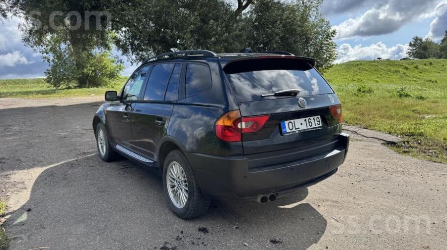 Melns BMW X3 2006 Daugavpils, ar dzinēja tilpumu 3.00 L un nobraukumu 423 tūkst. km par 2350 €, foto 4 vietnē AUTOMOTO.COM.LV
