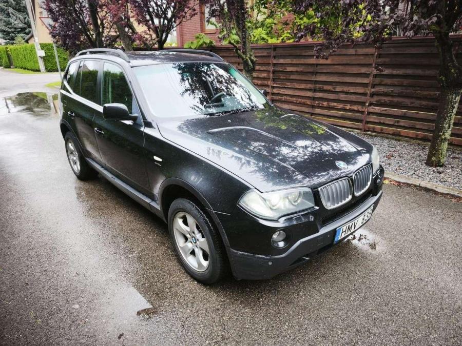 Черный БМВ Х3 2006 в Каунас, объемом двигателя 2.99 л и пробегом 350 тыс. км за 2999 €, фото 3 на AUTOMOTO.COM.LV