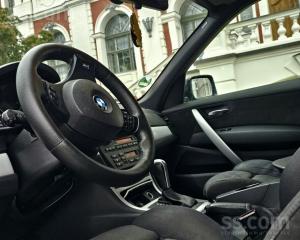 Black BMW X3 2006 in Jelgava, with an engine capacity of 3.00 L and mileage of 426 thousand km for 4490 €, photo 9 on AUTOMOTO.COM.LV
