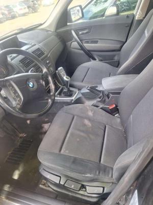 Melns BMW X3 2006 Jurbarkas, ar dzinēja tilpumu 2.00 L un nobraukumu 300 tūkst. km par 3299 €, foto 13 vietnē AUTOMOTO.COM.LV