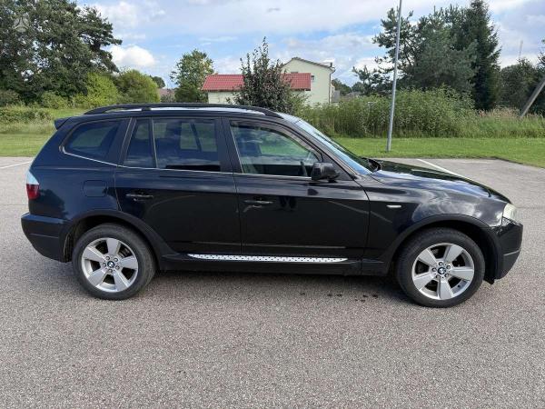 Melns BMW X3 2006 Trakai, ar dzinēja tilpumu 2.99 L un nobraukumu 279 tūkst. km par 3750 €, foto 5 vietnē AUTOMOTO.COM.LV