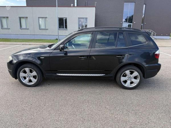 Melns BMW X3 2006 Trakai, ar dzinēja tilpumu 2.99 L un nobraukumu 279 tūkst. km par 3750 €, foto 9 vietnē AUTOMOTO.COM.LV