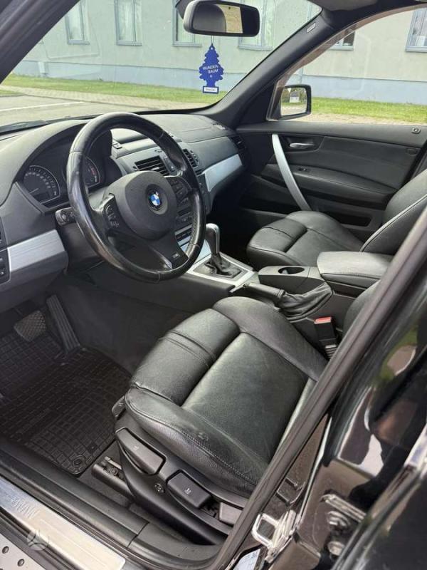 Melns BMW X3 2006 Trakai, ar dzinēja tilpumu 2.99 L un nobraukumu 279 tūkst. km par 3750 €, foto 10 vietnē AUTOMOTO.COM.LV