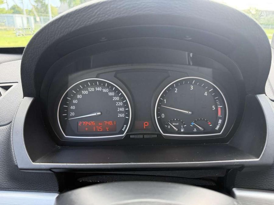 Melns BMW X3 2006 Trakai, ar dzinēja tilpumu 2.99 L un nobraukumu 279 tūkst. km par 3750 €, foto 13 vietnē AUTOMOTO.COM.LV