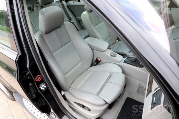 Black BMW X3 2006 in Tukums, with an engine capacity of 3.00 L and mileage of 273 thousand km for 5000 €, photo 10 on AUTOMOTO.COM.LV