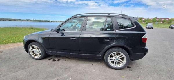 BMW X3 2006 TelÅ”iai vietnÄ Melns BMW X3 2006 TelÅ”iai, ar dzinÄja tilpumu 2.99 L un nobraukumu 363 tÅ«kst. km par 3200 ā¬, foto 4 vietnÄ AUTOMOTO.COM.LV