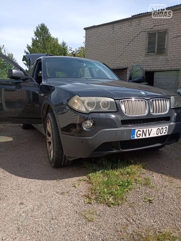 Black BMW X3 2006 in Kaunas, with an engine capacity of 3.00 L and mileage of 385 thousand km for 5300 €, photo 1 on AUTOMOTO.COM.LV