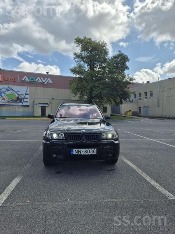 Black BMW X3 2006 in Riga, with an engine capacity of 3.00 L and mileage of 225 thousand km for 5400 €, photo 3 on AUTOMOTO.COM.LV
