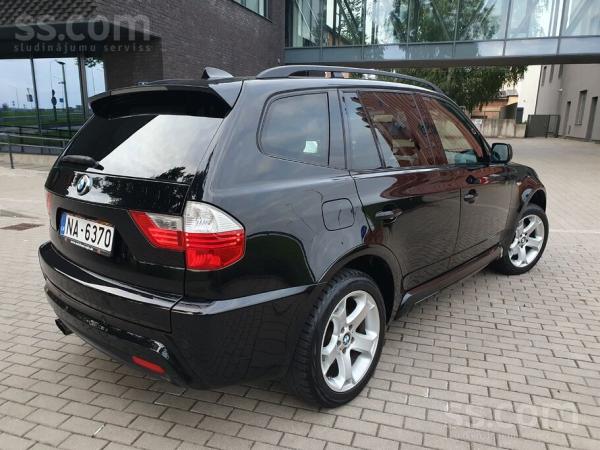Melns BMW X3 2006 Daugavpils, ar dzinēja tilpumu 3.00 L un nobraukumu 0 tūkst. km par 5350 €, foto 4 vietnē AUTOMOTO.COM.LV