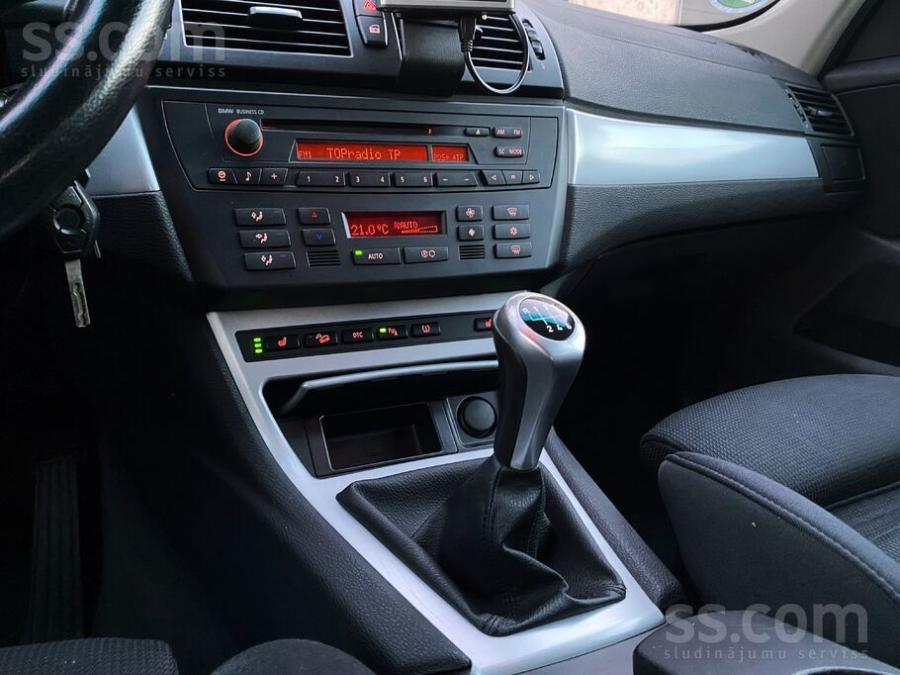 Melns BMW X3 2006 Cēsis, ar dzinēja tilpumu 2.00 L un nobraukumu 262 tūkst. km par 5999 €, foto 17 vietnē AUTOMOTO.COM.LV