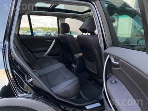 Melns BMW X3 2006 Cēsis, ar dzinēja tilpumu 2.00 L un nobraukumu 262 tūkst. km par 5999 €, foto 25 vietnē AUTOMOTO.COM.LV