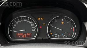Black BMW X3 2006 in Riga, with an engine capacity of 2.00 L and mileage of 309 thousand km for 2650 €, photo 11 on AUTOMOTO.COM.LV