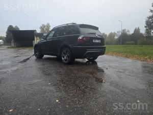 Melns BMW X3 2006 Rīga, ar dzinēja tilpumu 3.00 L un nobraukumu 410 tūkst. km par 3500 €, foto 4 vietnē AUTOMOTO.COM.LV
