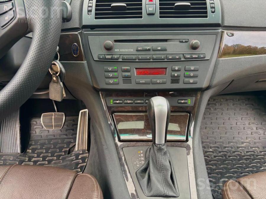 Melns BMW X3 2006 Rīga, ar dzinēja tilpumu 3.00 L un nobraukumu 363 tūkst. km par 5350 €, foto 12 vietnē AUTOMOTO.COM.LV