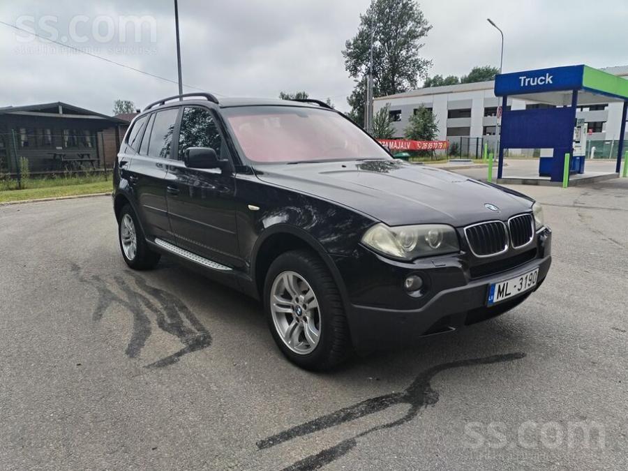 Black BMW X3 2007 in Riga, with an engine capacity of 2.00 L and mileage of 240 thousand km for 4800 €, photo 7 on AUTOMOTO.COM.LV