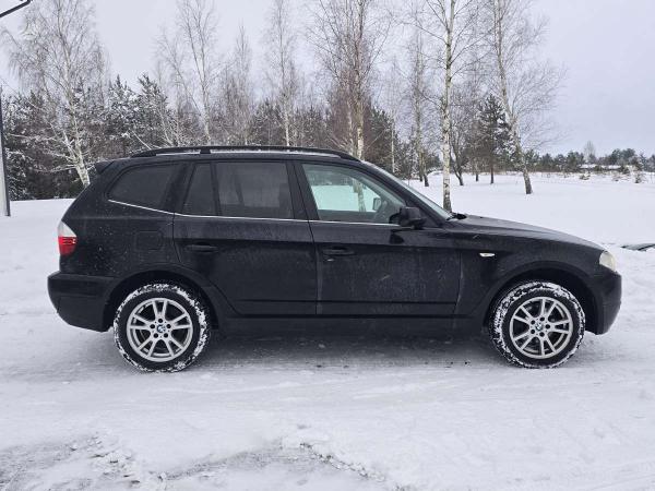 Melns BMW X3 2007 Viļņa, ar dzinēja tilpumu 2.99 L un nobraukumu 300 tūkst. km par 4999 €, foto 3 vietnē AUTOMOTO.COM.LV