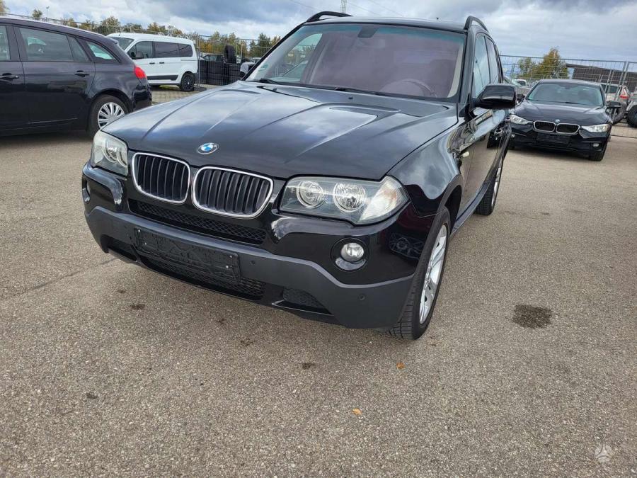 Black BMW X3 2007 in Marijampole, with an engine capacity of 2.00 L and mileage of 268 thousand km for 4900 €, photo 2 on AUTOMOTO.COM.LV