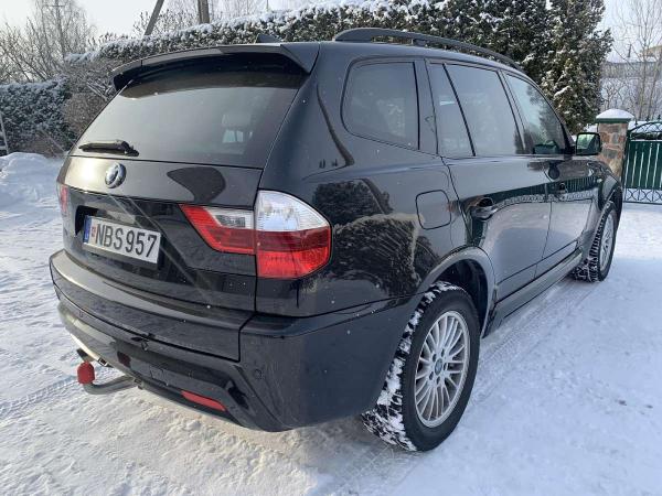 Melns BMW X3 2007 Alīta, ar dzinēja tilpumu 2.00 L un nobraukumu 211 tūkst. km par 6300 €, foto 4 vietnē AUTOMOTO.COM.LV
