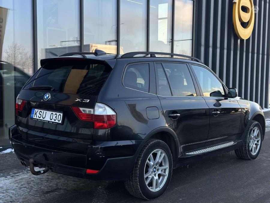 Black BMW X3 2007 in Vilnius, with an engine capacity of 2.99 L and mileage of 313 thousand km for 3650 €, photo 9 on AUTOMOTO.COM.LV