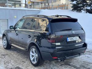 Black BMW X3 2007 in Vilnius, with an engine capacity of 2.99 L and mileage of 240 thousand km for 5297 €, photo 6 on AUTOMOTO.COM.LV