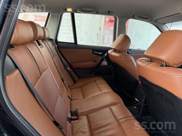 Melns BMW X3 2007 Rīga, ar dzinēja tilpumu 2.50 L un nobraukumu 430 tūkst. km par 3200 €, foto 6 vietnē AUTOMOTO.COM.LV