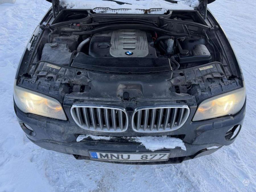 Melns BMW X3 2007 Marijampole, ar dzinēja tilpumu 2.99 L un nobraukumu 374 tūkst. km par 2350 €, foto 5 vietnē AUTOMOTO.COM.LV