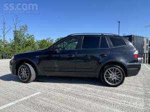 Black BMW X3 2007 in Riga, with an engine capacity of 3.00 L and mileage of 271 thousand km for 6999 €, photo 6 on AUTOMOTO.COM.LV