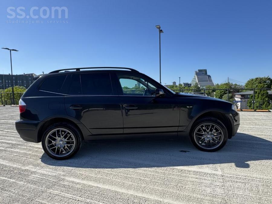 Black BMW X3 2007 in Riga, with an engine capacity of 3.00 L and mileage of 271 thousand km for 6999 €, photo 7 on AUTOMOTO.COM.LV