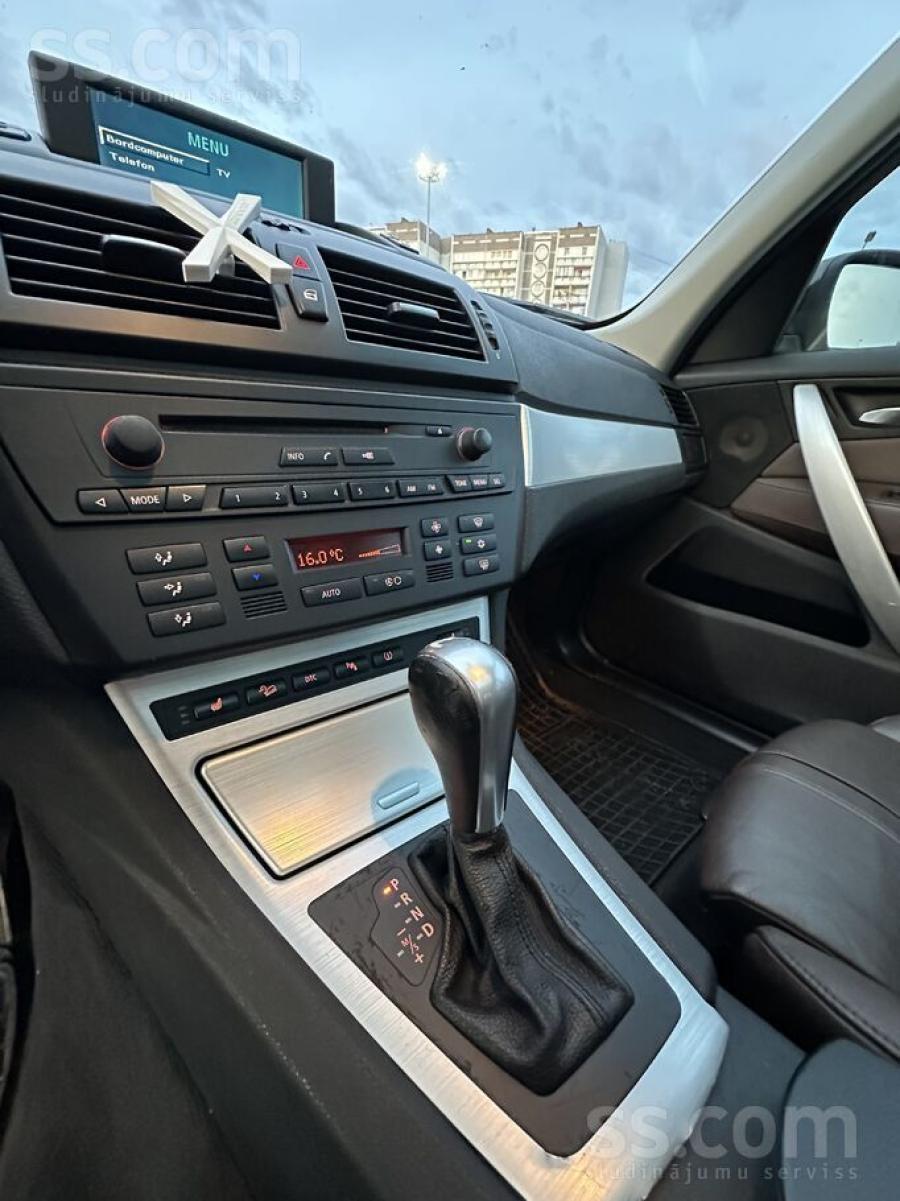 Melns BMW X3 2007 Rīga, ar dzinēja tilpumu 3.00 L un nobraukumu 356 tūkst. km par 4190 €, foto 13 vietnē AUTOMOTO.COM.LV