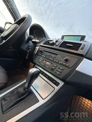 Melns BMW X3 2007 Rīga, ar dzinēja tilpumu 3.00 L un nobraukumu 356 tūkst. km par 4190 €, foto 20 vietnē AUTOMOTO.COM.LV