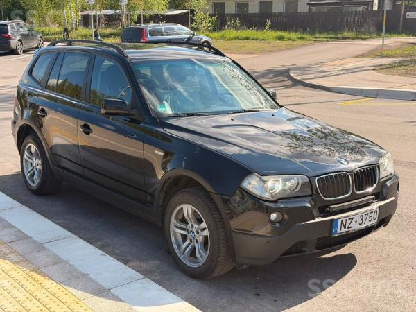 Black BMW X3 2007 in Riga, with an engine capacity of 2.00 L and mileage of 289 thousand km for 4700 €, photo 2 on AUTOMOTO.COM.LV