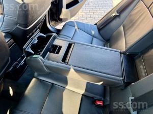 Black BMW X3 2007 in Riga, with an engine capacity of 3.00 L and mileage of 252 thousand km for 4500 €, photo 23 on AUTOMOTO.COM.LV