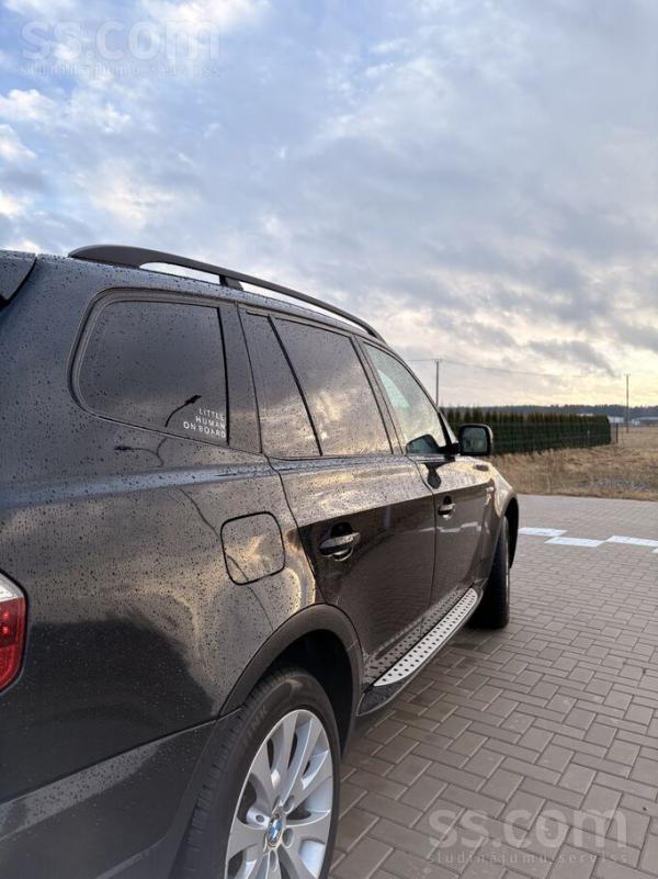 Melns BMW X3 2007 Rīga, ar dzinēja tilpumu 3.00 L un nobraukumu 335 tūkst. km par 4400 €, foto 5 vietnē AUTOMOTO.COM.LV