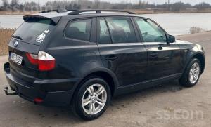 Black BMW X3 2007 in Ogre, with an engine capacity of 2.00 L and mileage of 288 thousand km for 5000 €, photo 5 on AUTOMOTO.COM.LV
