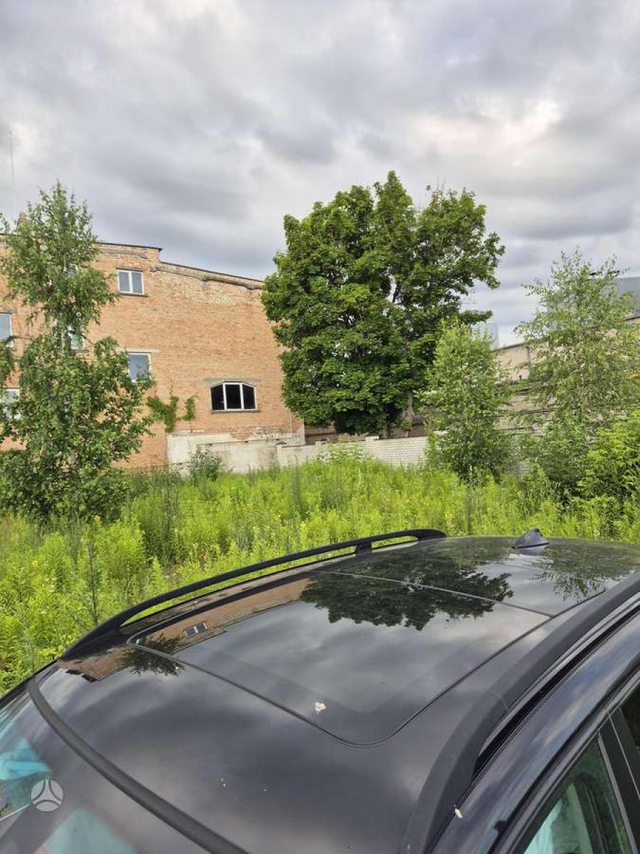 Black BMW X3 2007 in Kaunas, with an engine capacity of 2.99 L and mileage of 322 thousand km for 1200 €, photo 9 on AUTOMOTO.COM.LV