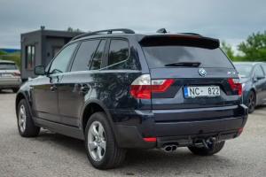 Melns BMW X3 2007 Liepāja, ar dzinēja tilpumu 3.00 L un nobraukumu 271 tūkst. km par 7750 €, foto 3 vietnē AUTOMOTO.COM.LV