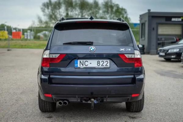 Black BMW X3 2007 in Liepaja, with an engine capacity of 3.00 L and mileage of 271 thousand km for 7750 €, photo 3 on AUTOMOTO.COM.LV