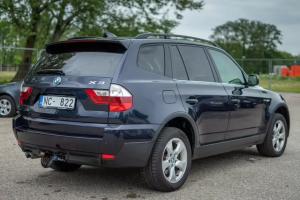 Melns BMW X3 2007 Liepāja, ar dzinēja tilpumu 3.00 L un nobraukumu 271 tūkst. km par 7750 €, foto 5 vietnē AUTOMOTO.COM.LV
